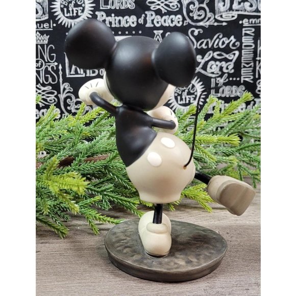 Disney | Accents | Classics Disney Mickey Mouse The Delivery Boy Hey ...